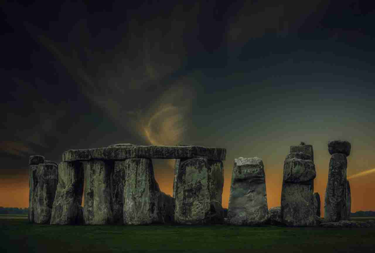 The Mysterious Stonehenge: Unlocking the Secrets of Prehistoric Britain ...